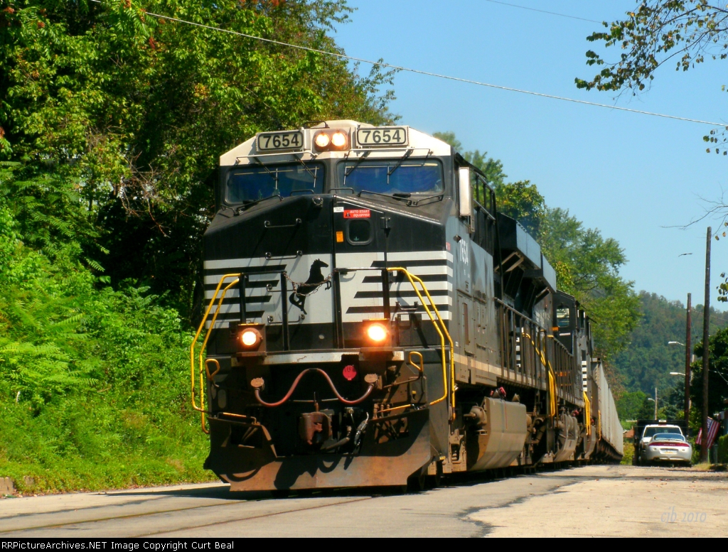 NS 7654 streetrunning (1)